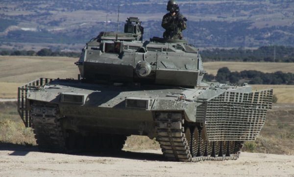 Espanha cancela modernização dos Leopard 2 e o Brasil segue em busca do ...